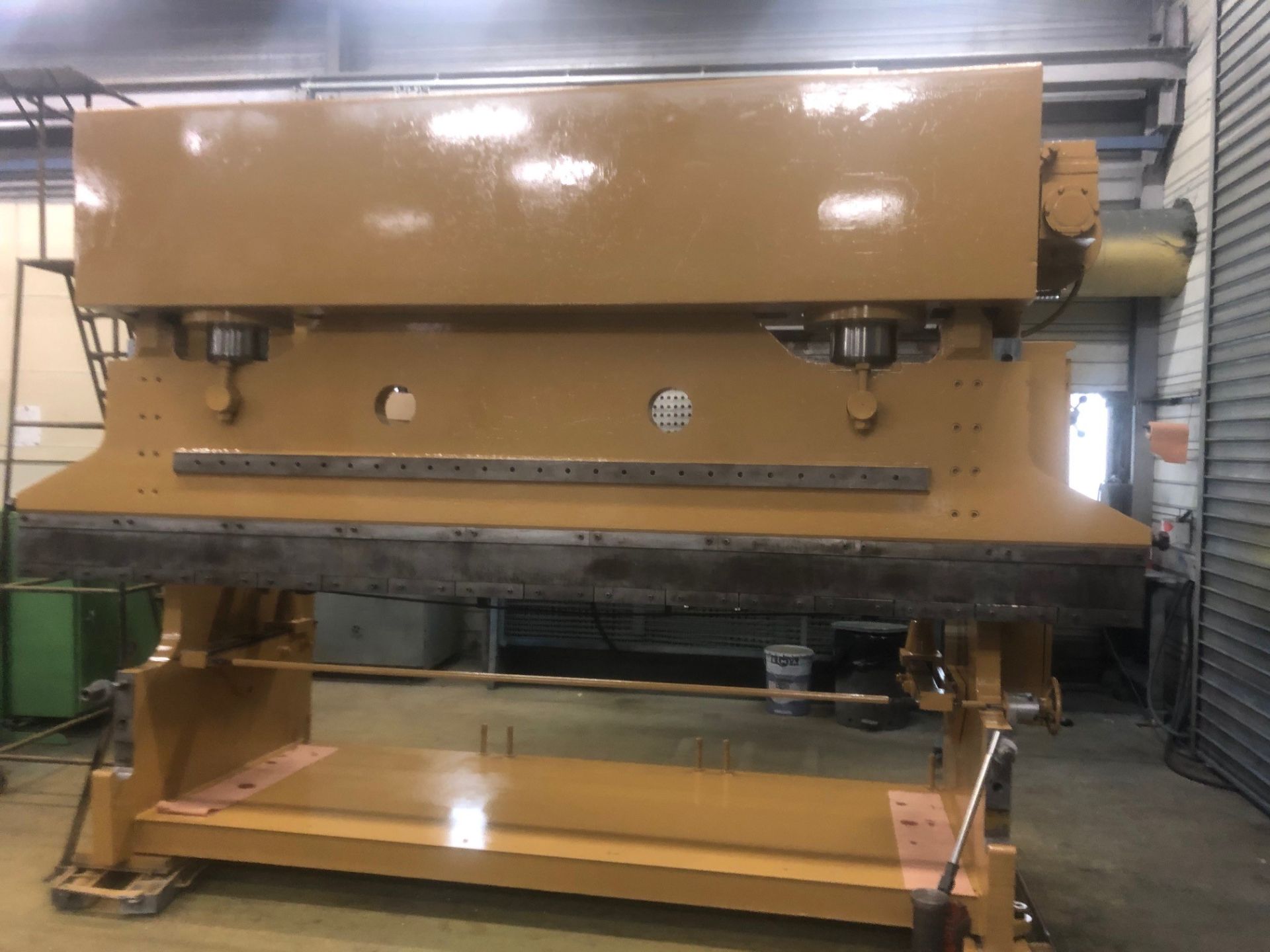 Presse plieuse colly 4000 x 240t réf 3312