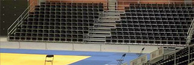 Tribunes et gradins - tous les fournisseurs - tribune de stade - gradin ...