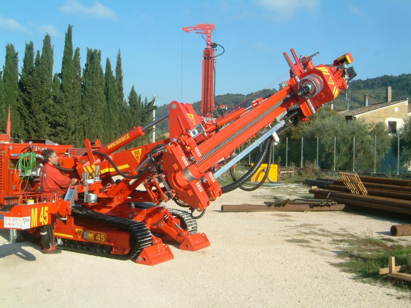 Foreuse sur chenille - Hellopro.fr