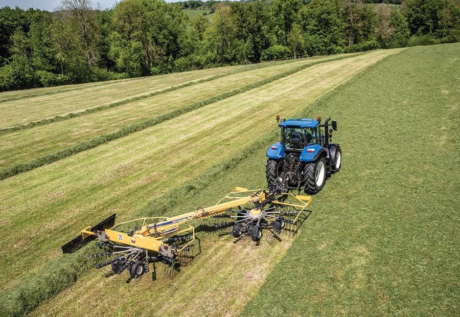 ProRotor L640T - Andaineur double rotor à dépose latérale - New Holland ... ProRotor L640T - Andaineur double rotor à dépose latérale - New Holland ...