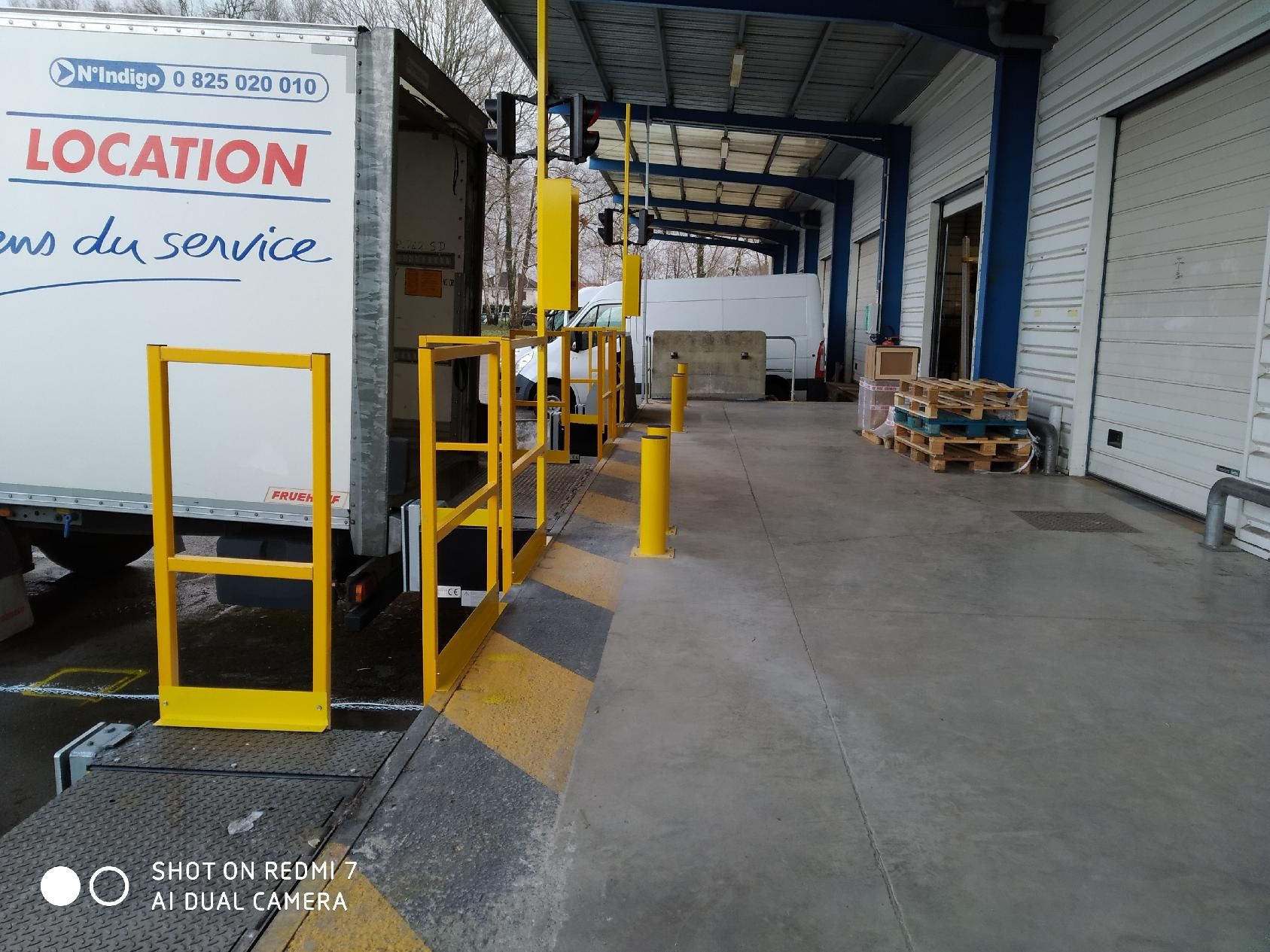 Pont de chargement de quai