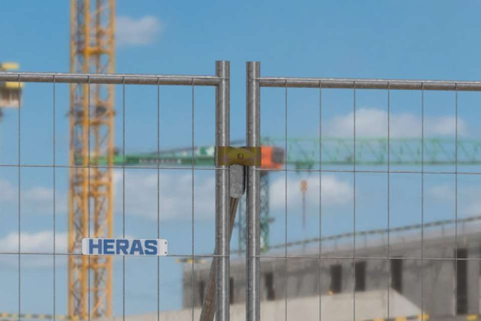 M400 strong - grille de chantier - heras - clôture de chantier avec ...
