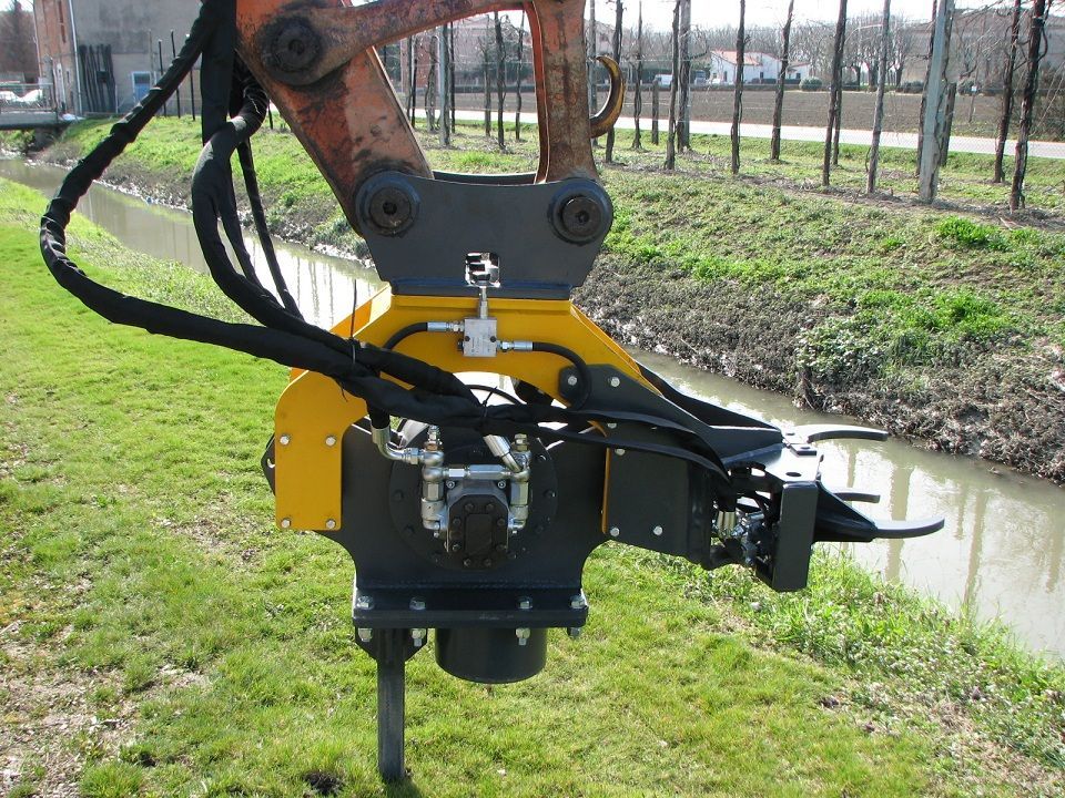 Enfonce-pieux - tous les fournisseurs - enfonce-pieu agricole - enfonce ...