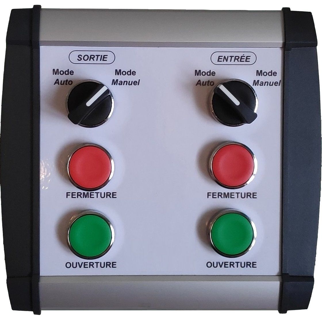 Pupitre de commande sur mesure - face avant personnalisable - alu - abs - acier