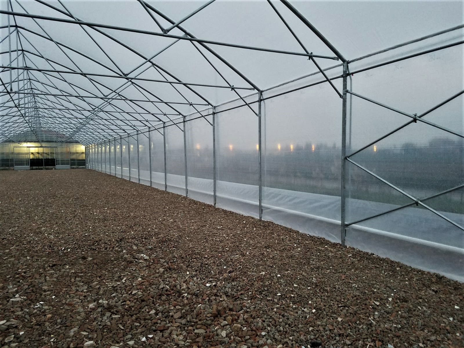 Tunnelart pv - serre tunnel - europrogress - structure en acier ...