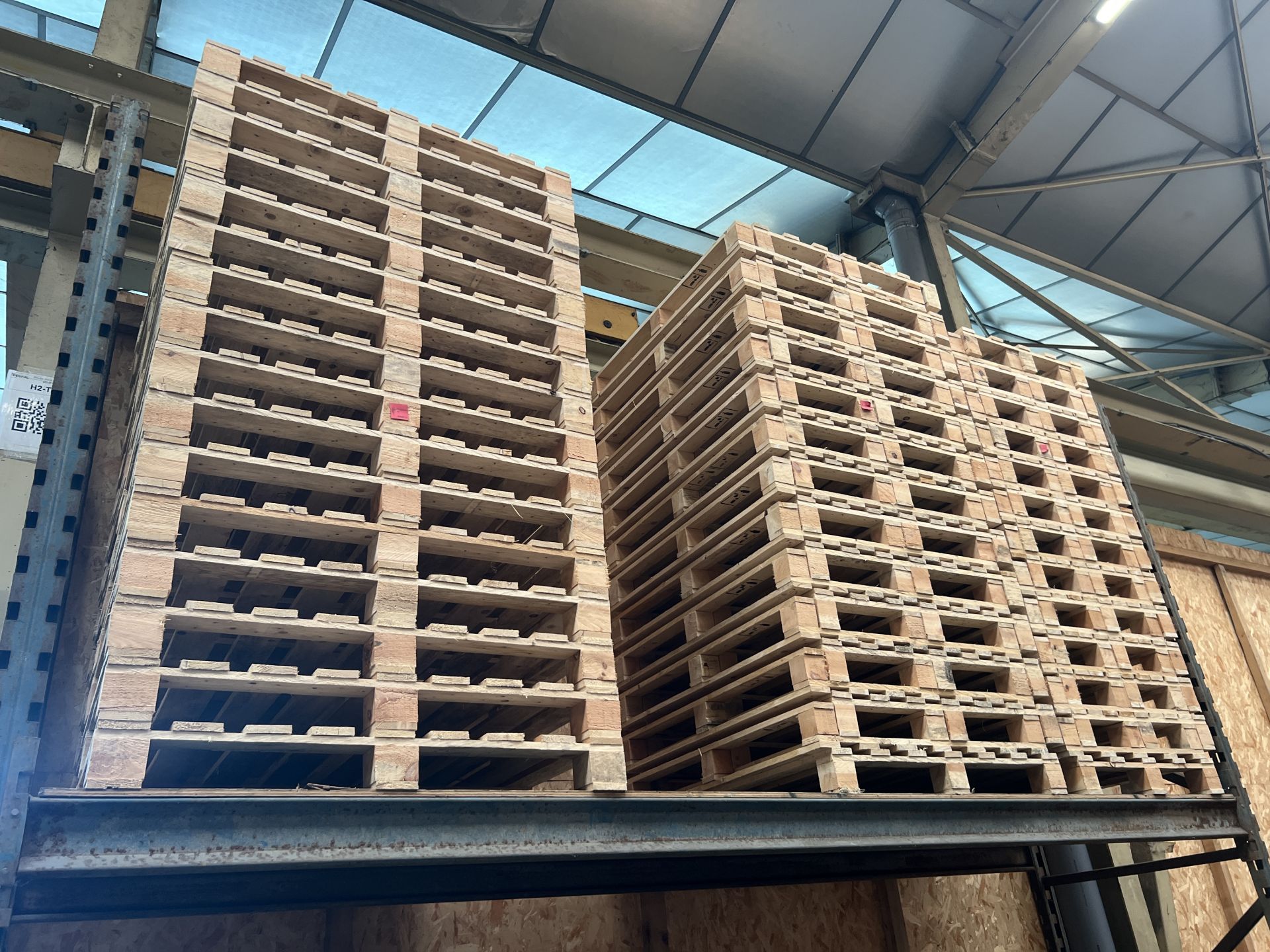 Palette en bois sur-mesure - NIMP15 devis sous 24h