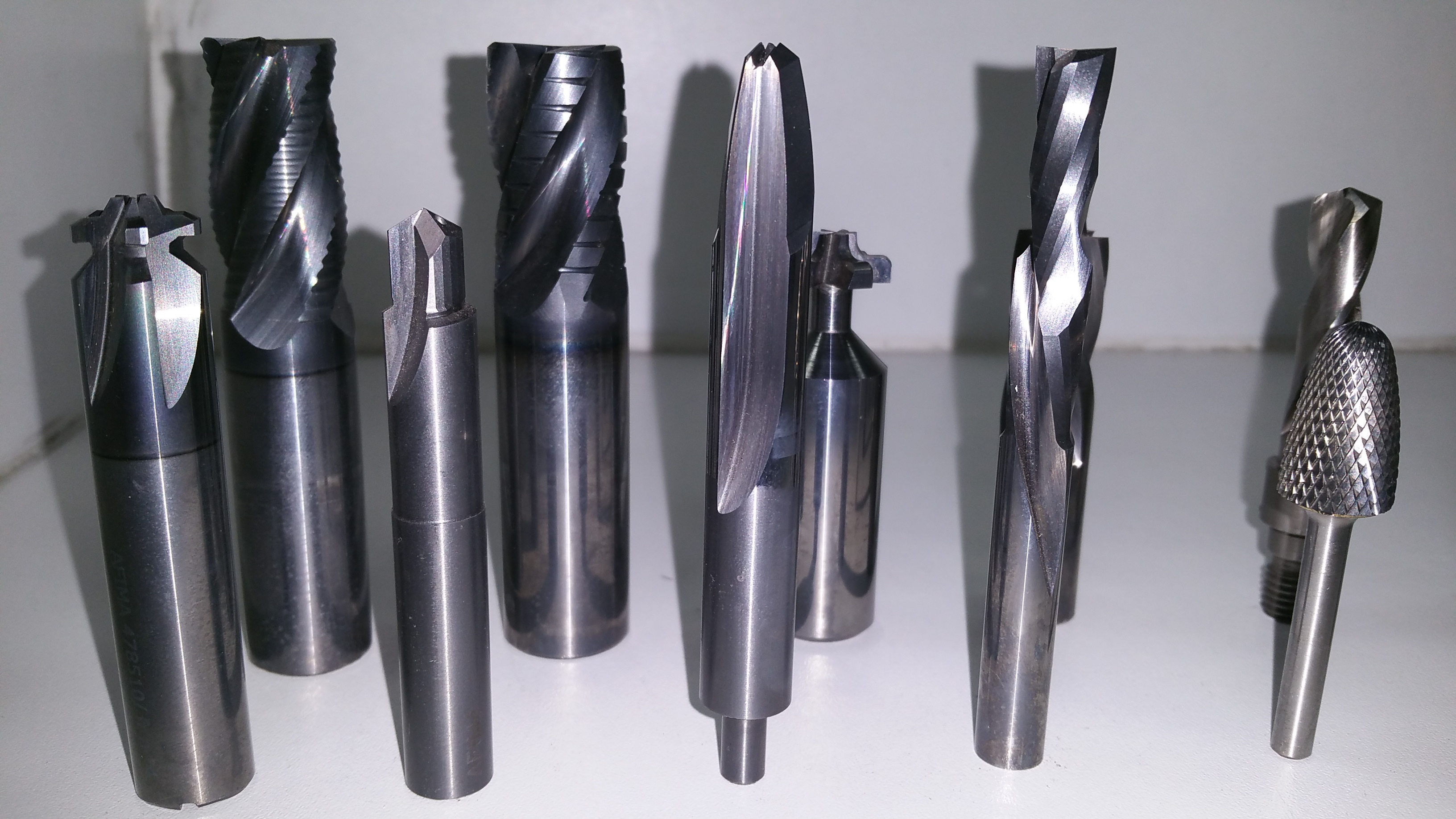 Fraises de forme speciale