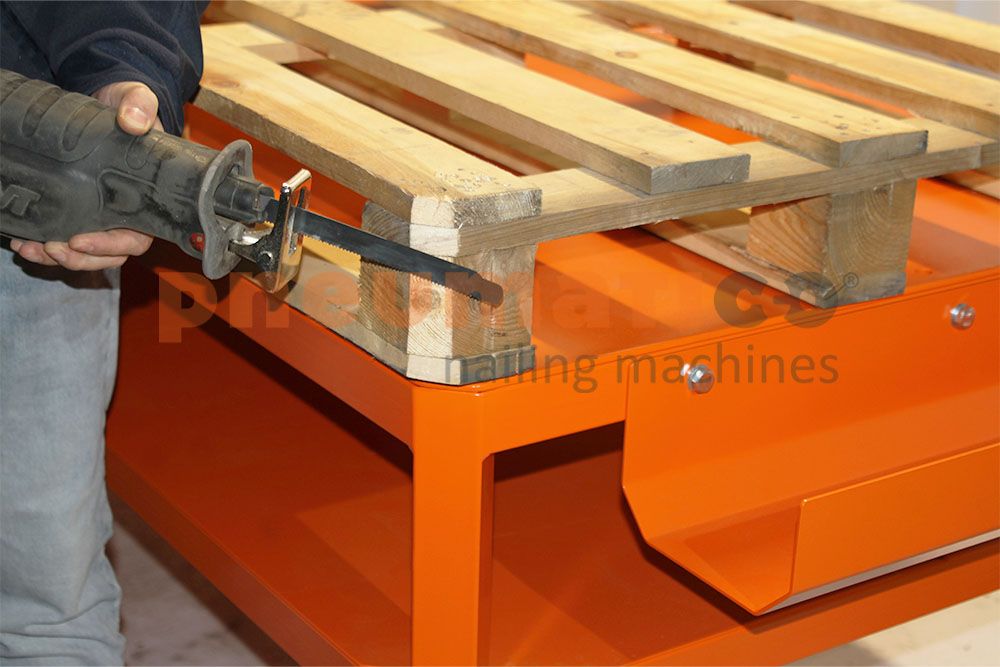 Table de réparation et recyclage de palette en bois wt1