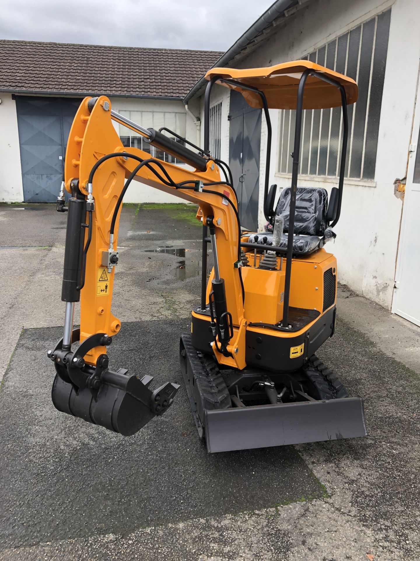 Xn 12 micro-pelle de 1000 kg