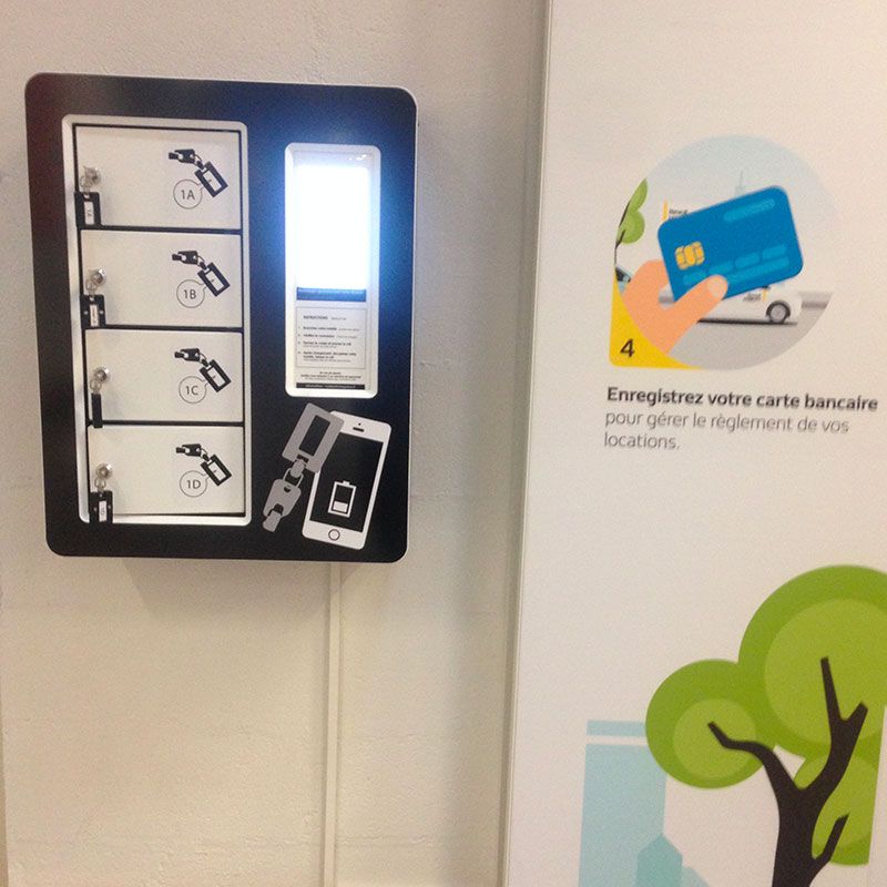 Borne murale de rechargement pour smartphones et tablettes jusqu'à 7 ...