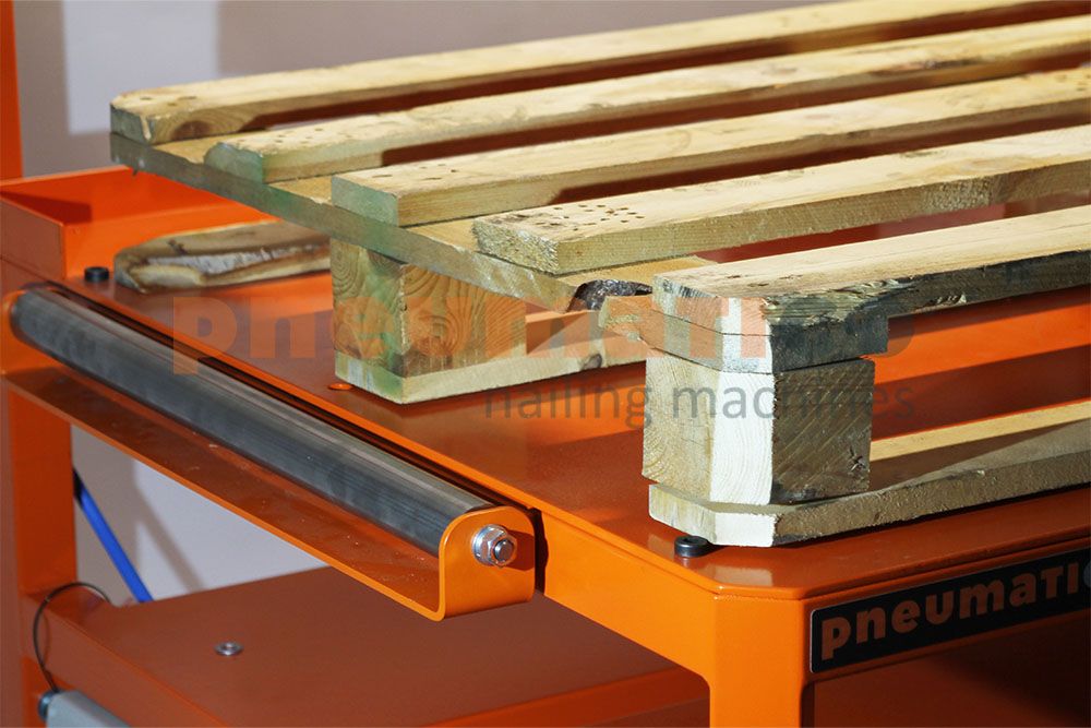 Table de réparation et recyclage de palette en bois wt1